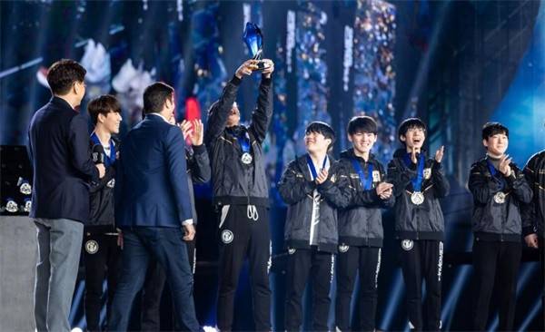 【英雄联盟】莽中有细的初生牛犊 Ning终成LPL第一人-直播吧zhibo8.cc